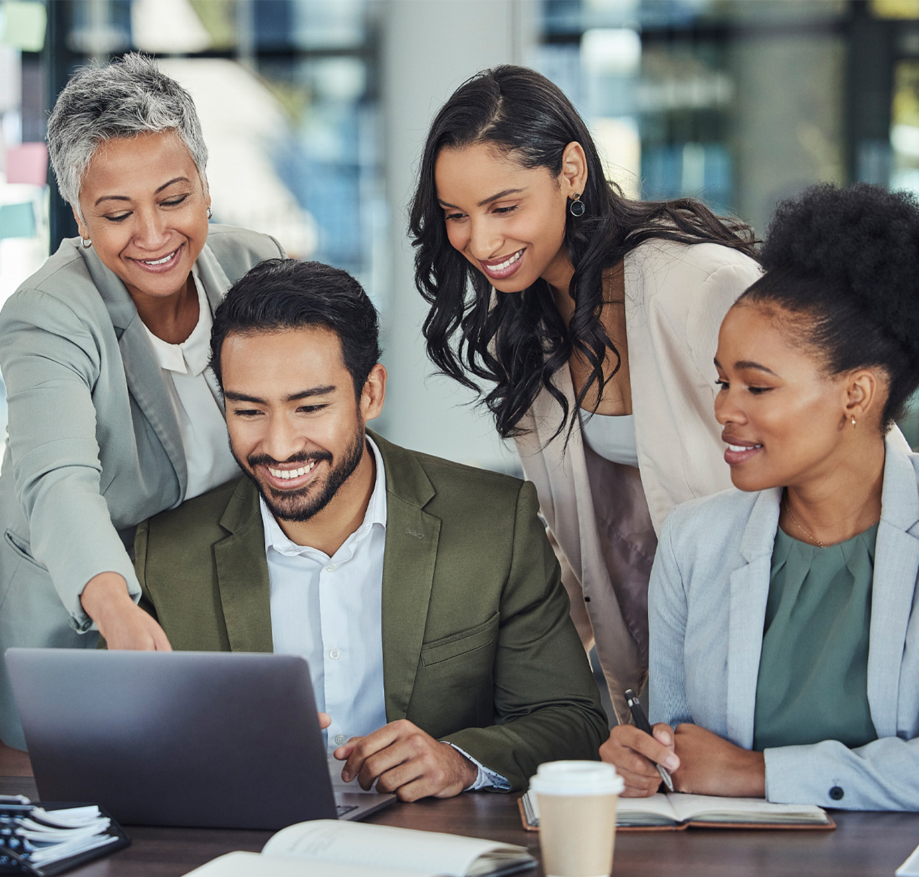 Realize the promise of GenAI-powered digital workplaces