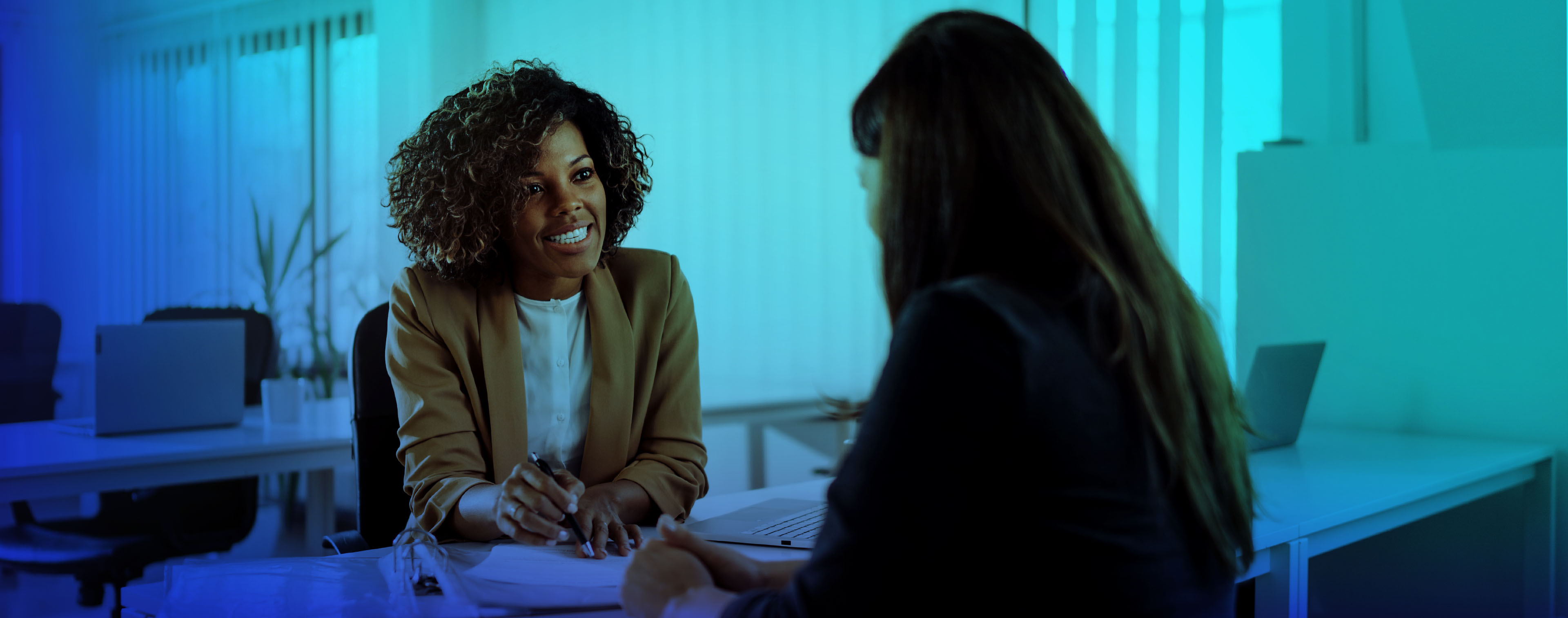 Benefits of contextual knowledge for business process transformation