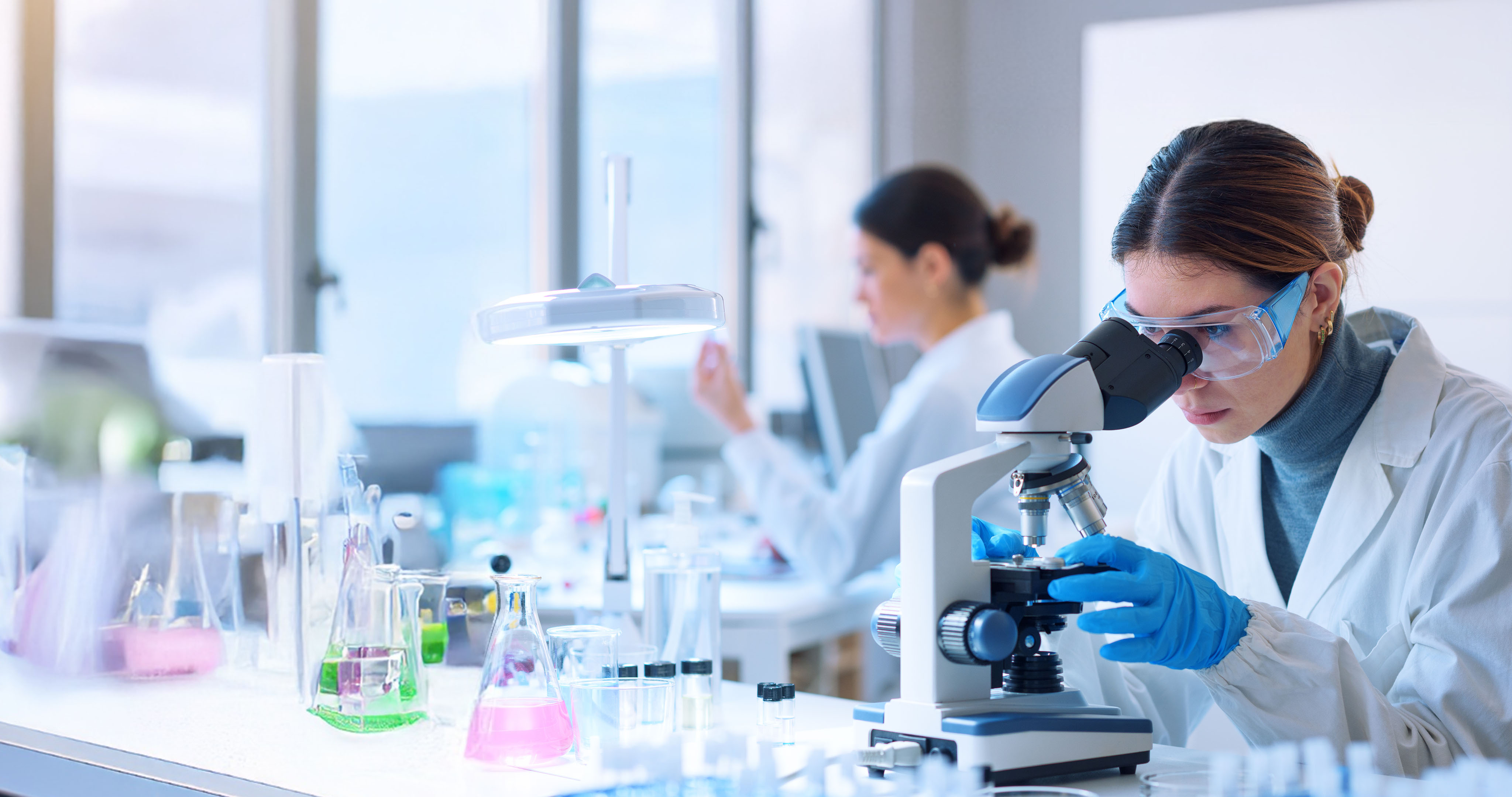 A Neural And Data Driven Approach For Seamless Lab Management