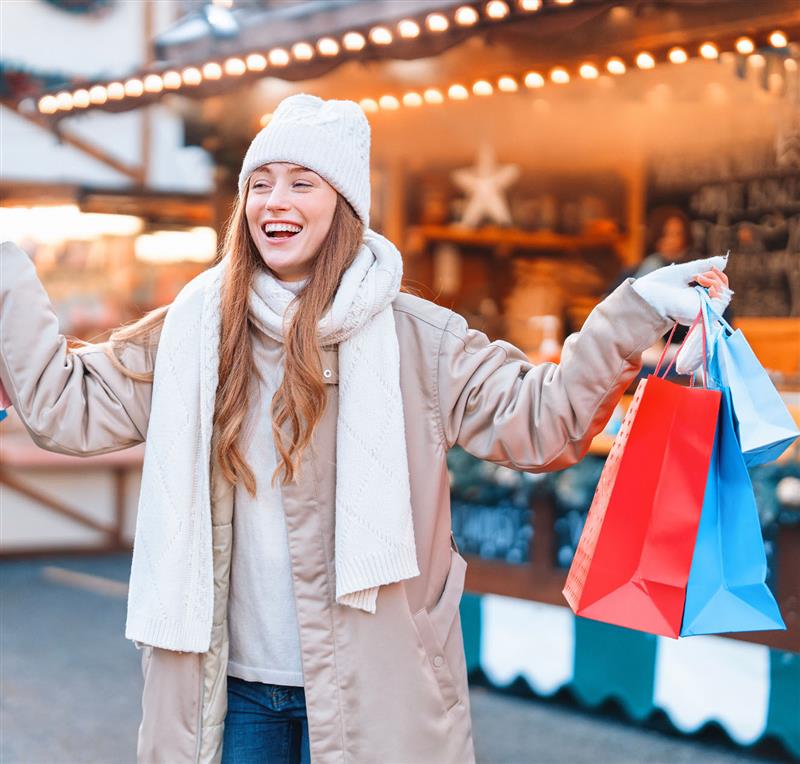 Holiday Retail 2025: Balancing Agility with Empathy and Technology